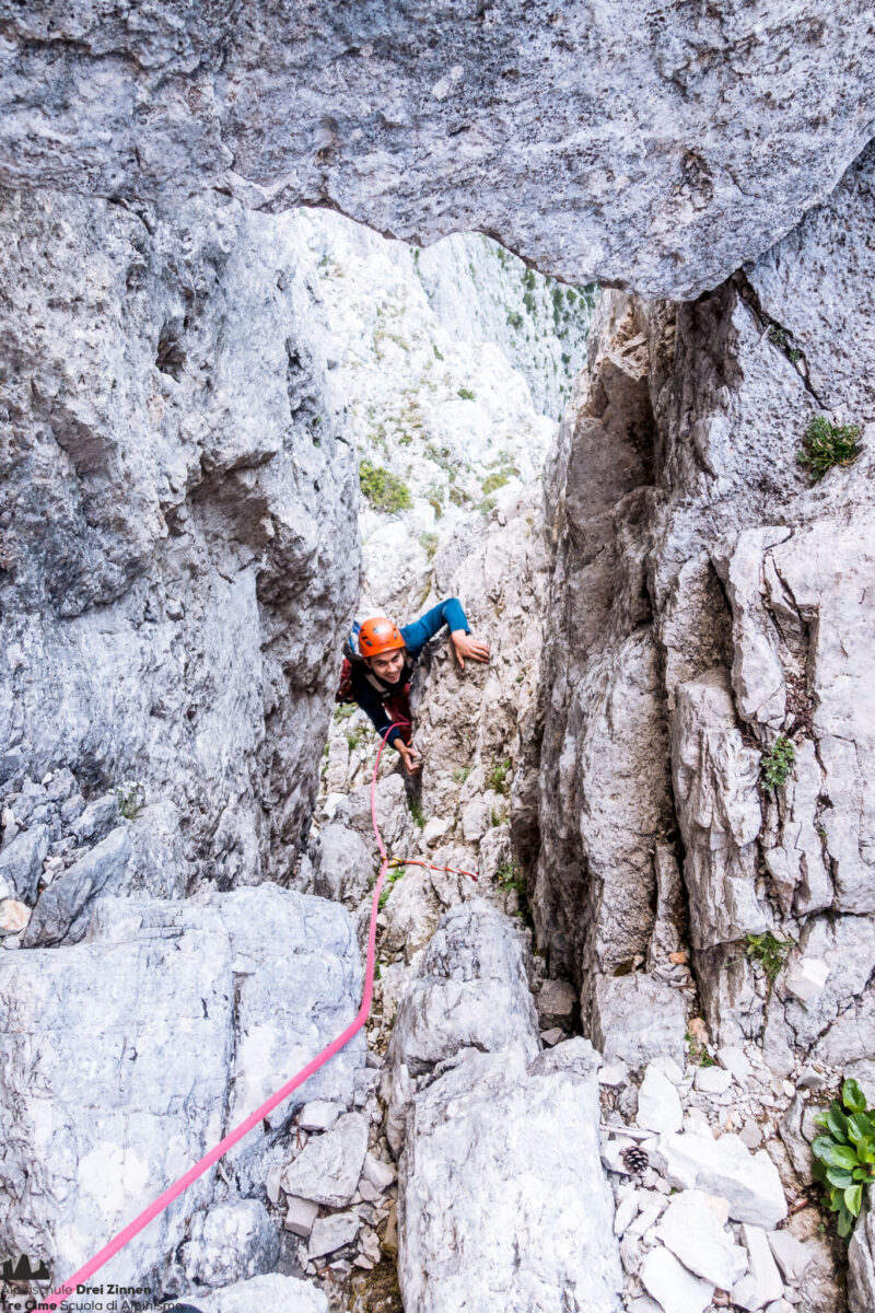 Punta Fiames Südwand – Dimai Route IV+ - Alpinschule Dreizinnen