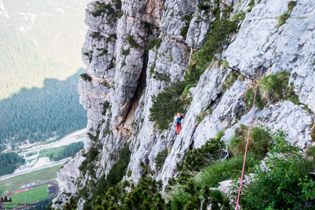 Punta Fiames Südwand – Dimai Route IV+ - Alpinschule Dreizinnen